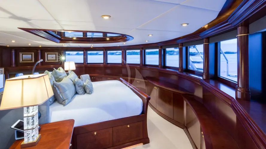 ZOOM ZOOM ZOOM yacht for charter (Trinity Yachts, 49.07m, 2005)